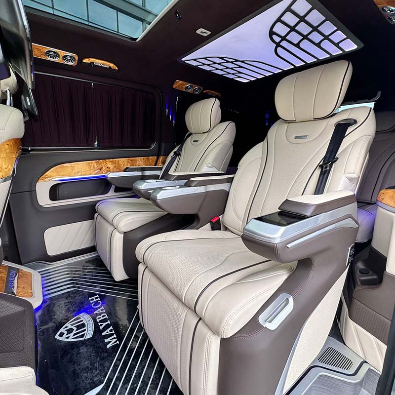 奔驰V260短轴天窗版商务车 银黑双拼色_上海1886名车汇官网