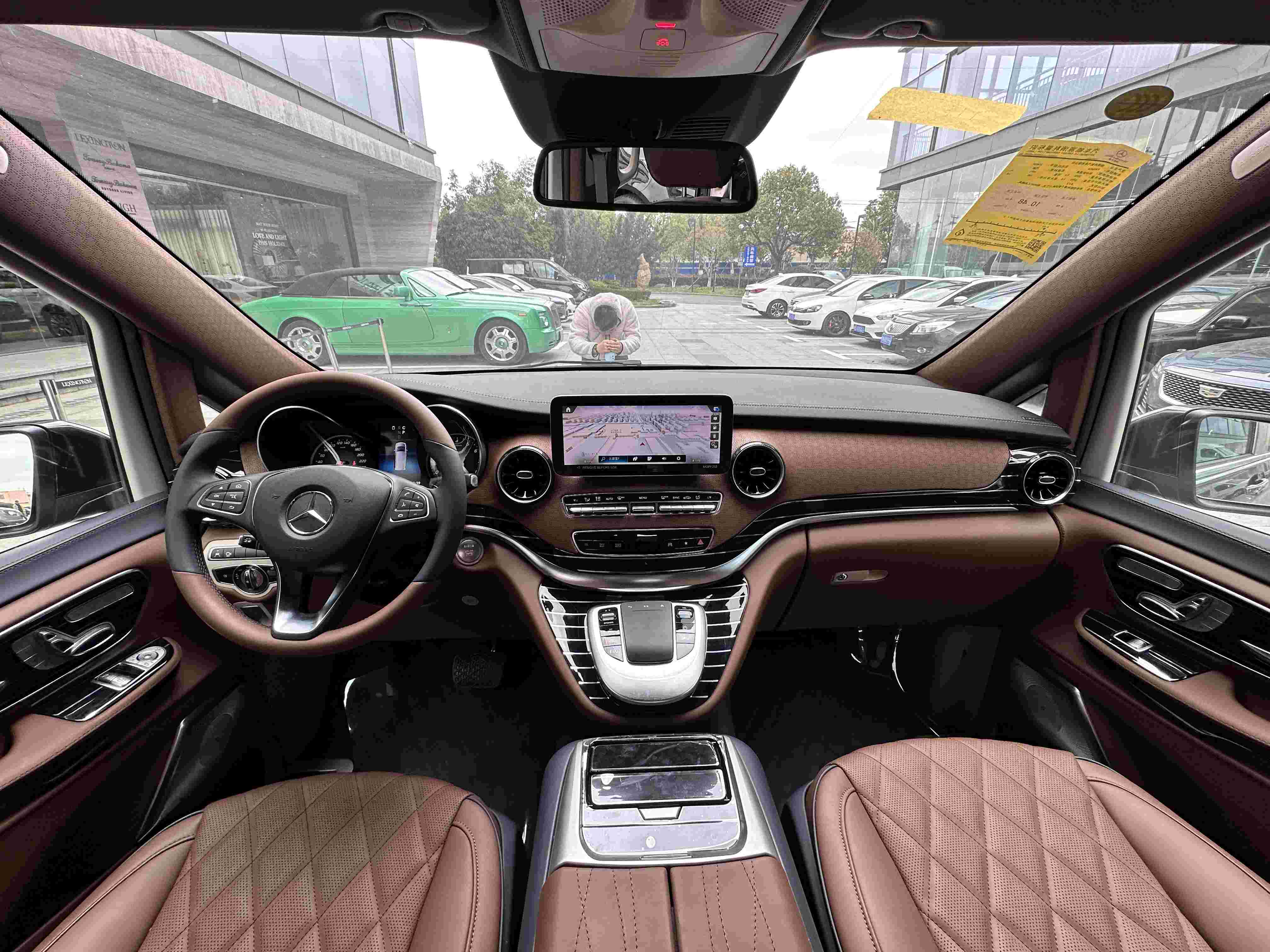 奔驰V260L高顶豪华商务车 上海七座商务车_上海1886名车汇官网